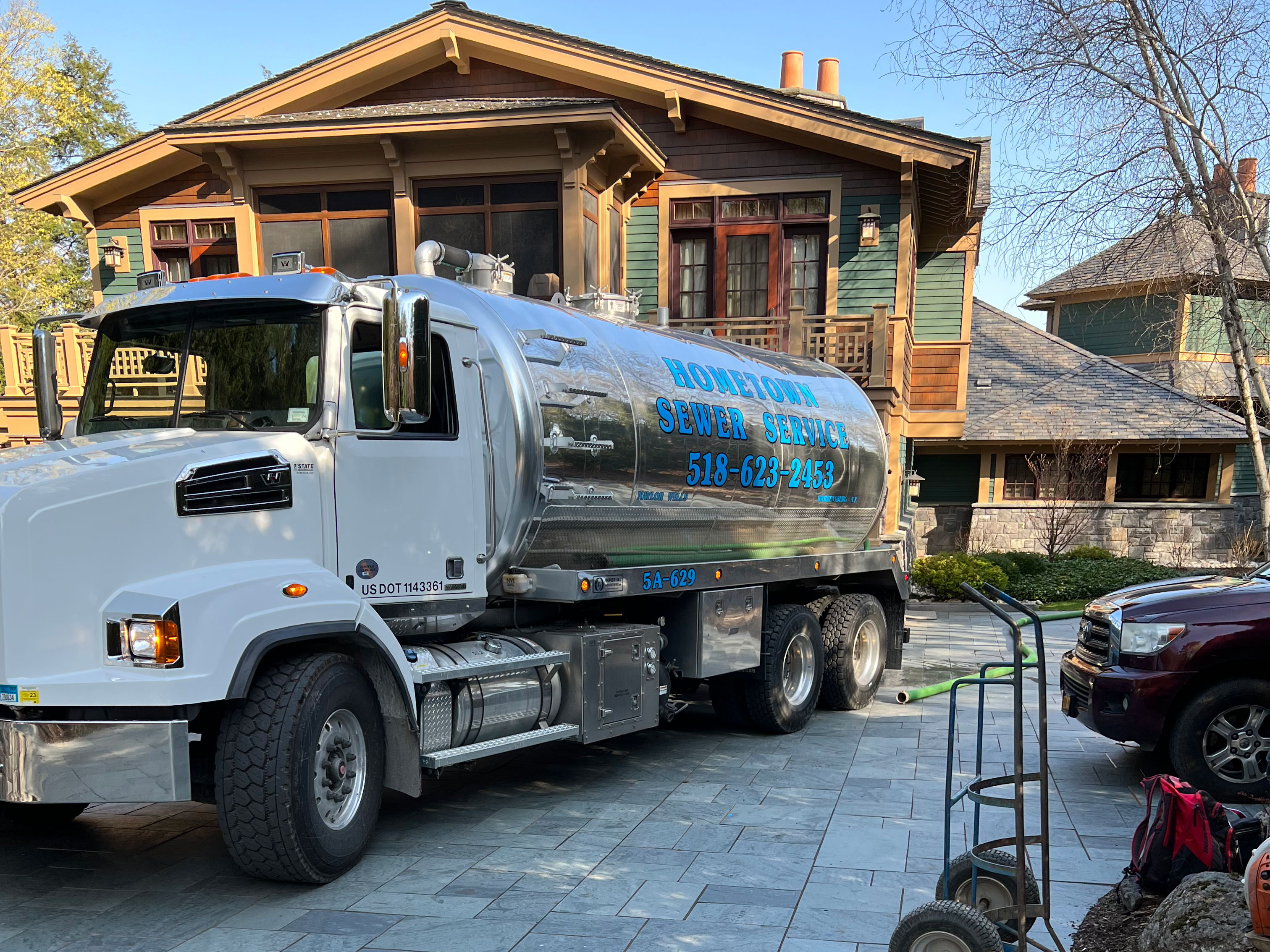 Residential Septic Services | Tank Cleaning - Hometown Sewer Service